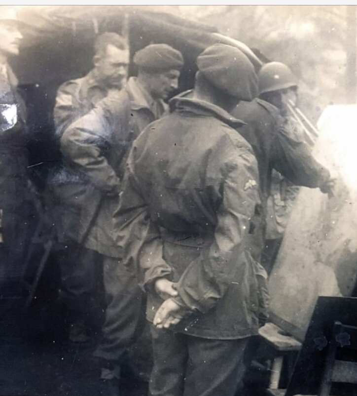 The Windak Denison smock - Uniforms, Insignia, Equipment & Medals ...