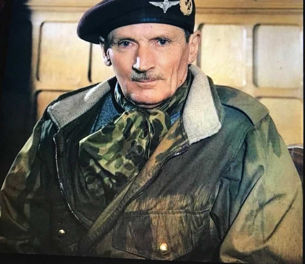 The Windak Denison smock - Uniforms, Insignia, Equipment & Medals ...