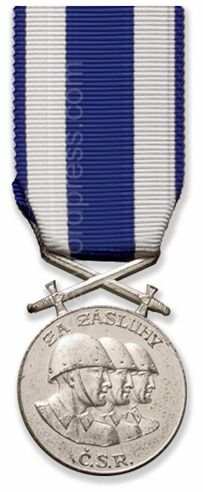 Tunic of RAF Observer Group Captain Thompson - Uniforms, Insignia ...