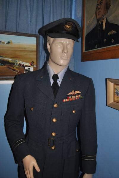 601 Squadron "The Flying Swords" - Uniform - Uniforms, Insignia ...