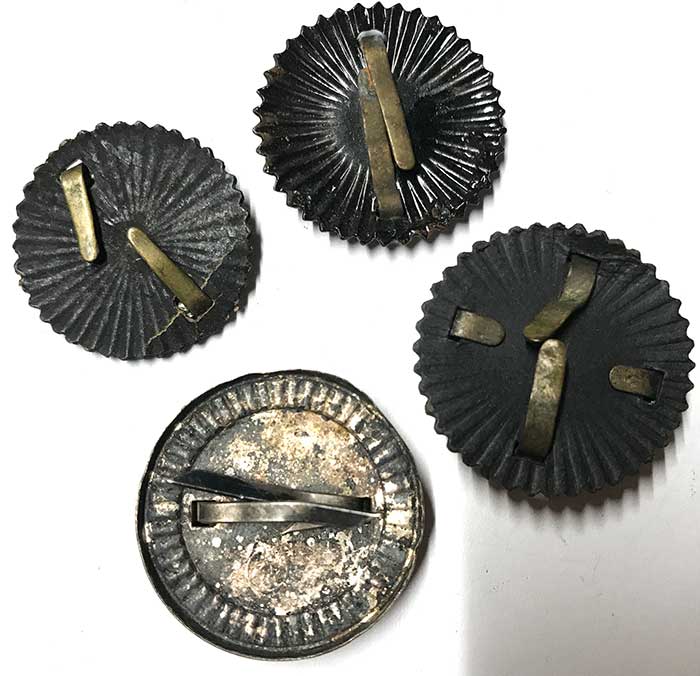 Buttons or button covers? Enameled with cross or swastika - TR UNIFORMS ...