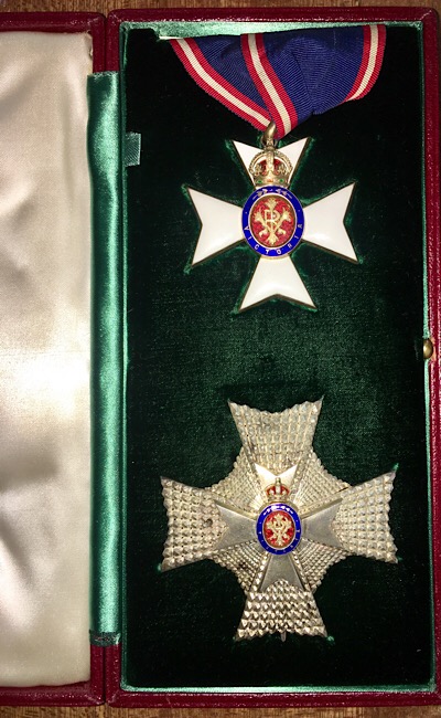ROYAL VICTORIAN ORDER, Knight Commander - Uniforms, Insignia, Equipment ...