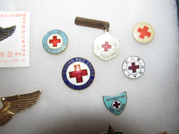 Asian Red Cross Pins & Wings - CAN YOU IDENTIFY THIS? - World Militaria ...