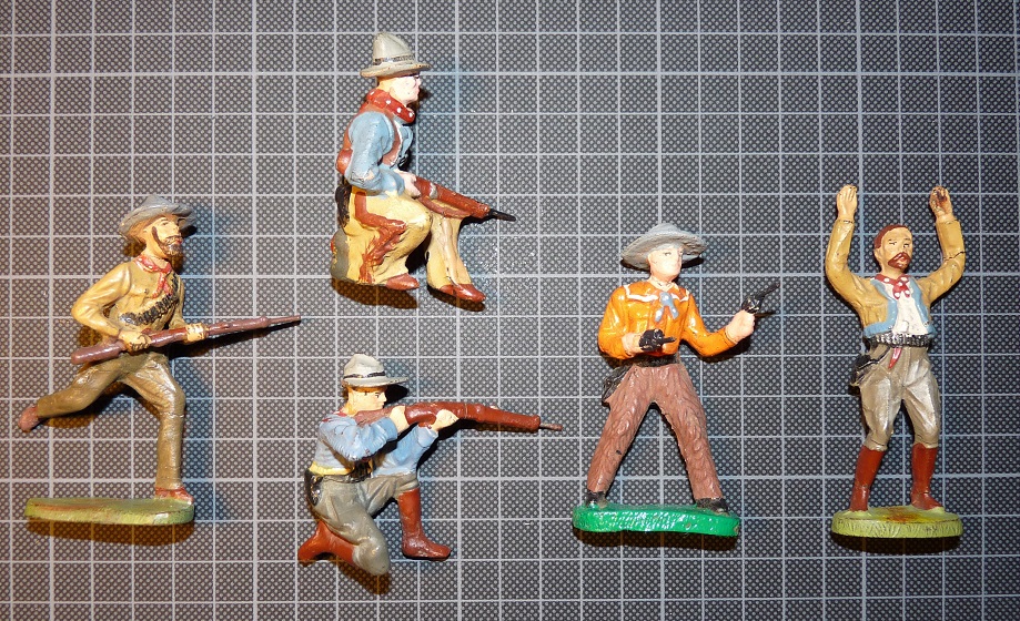 Restoring some Elastolin Figures - TOYS & GAMES - World Militaria Forum