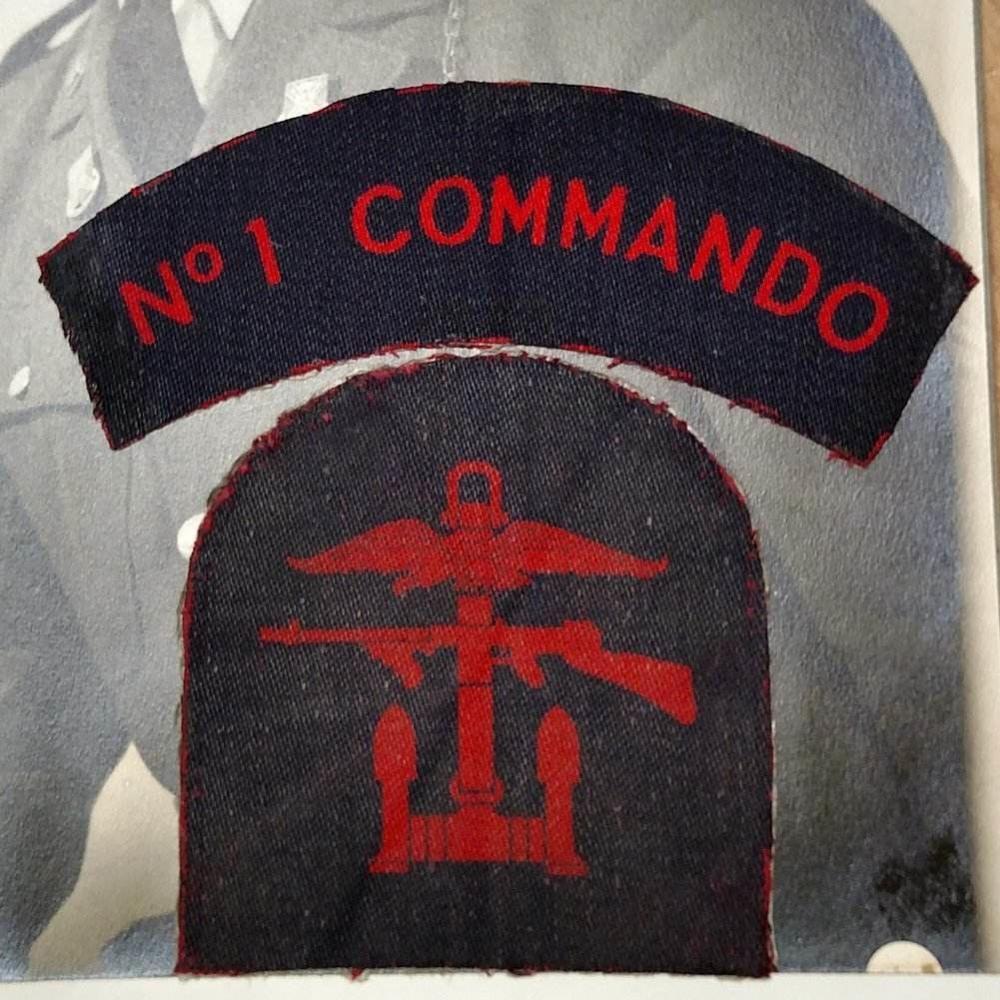 British No.1 Commando - Uniforms, Insignia, Equipment & Medals - World ...