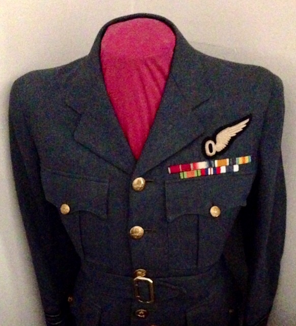 Tunic of RAF Observer Group Captain Thompson - Uniforms, Insignia ...