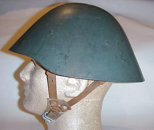 Plastic Parade Helmet - DDR HELMETS & PROTECTIVE HEADGEAR - World ...