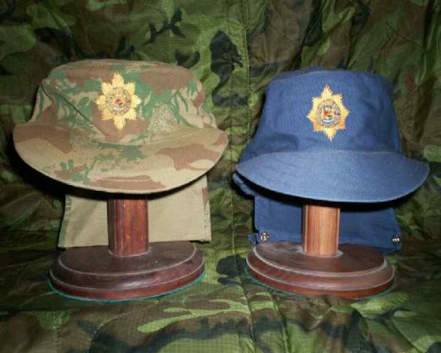 South Africa Police Hats - ALL AFRICAN NATIONS - World Militaria Forum