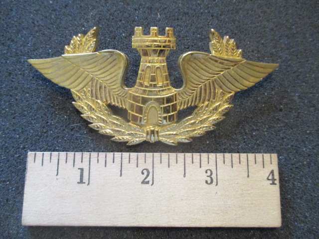 Anyone recognize : Winged Hat badge with Turret? - CAN YOU IDENTIFY ...