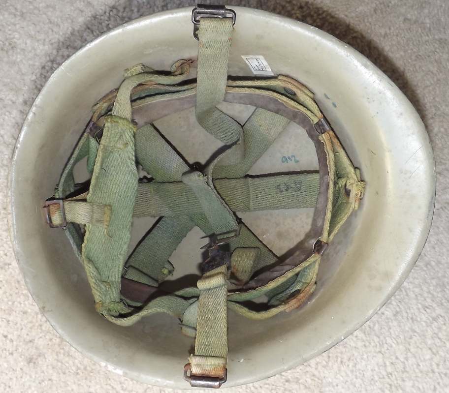 Middle Eastern Military Helmet - MIDDLE EAST - World Militaria Forum