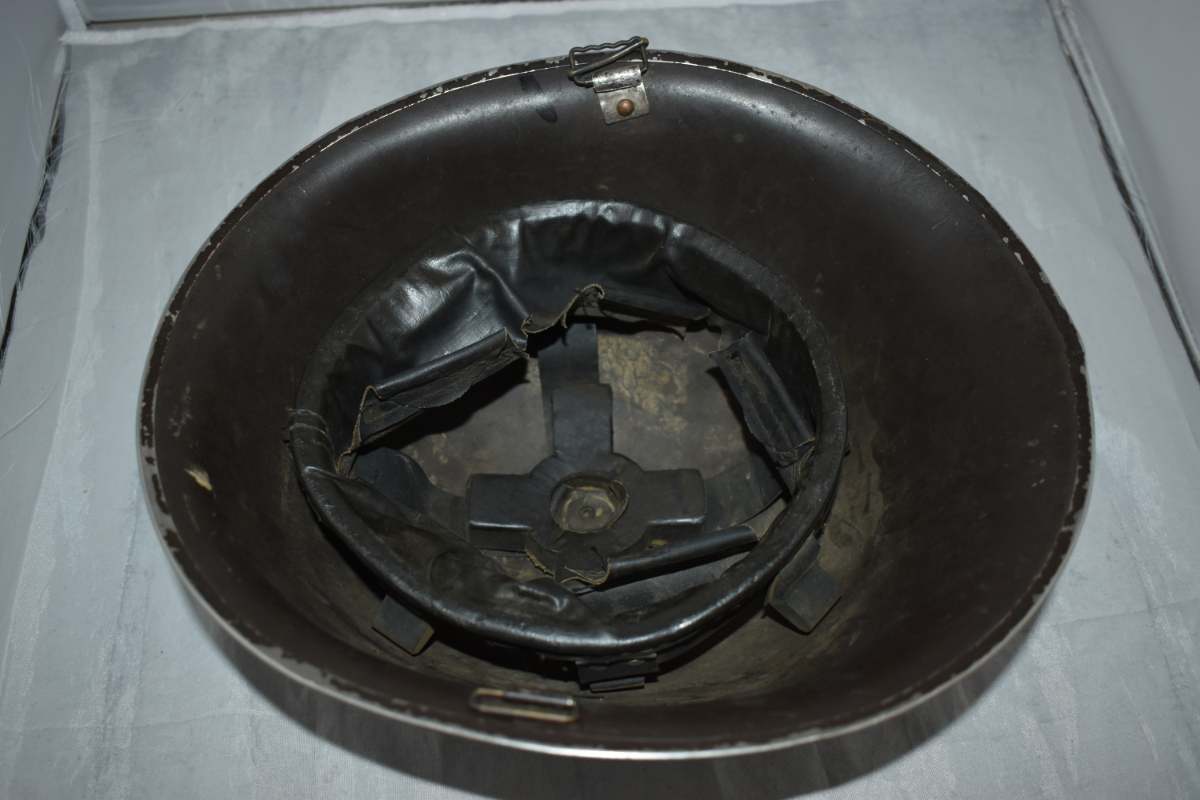 Canadian Tortoise Shell Helmet - CANADA - World Militaria Forum