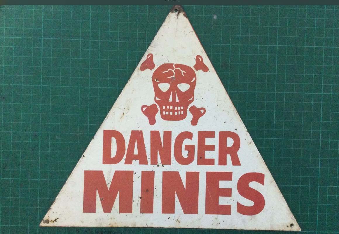 Mine field warning signs - ALL AFRICAN NATIONS - World Militaria Forum