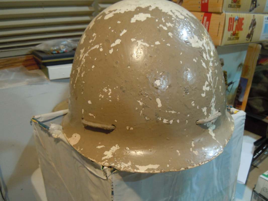 A Strange Iraqi Helmet - MIDDLE EAST - World Militaria Forum