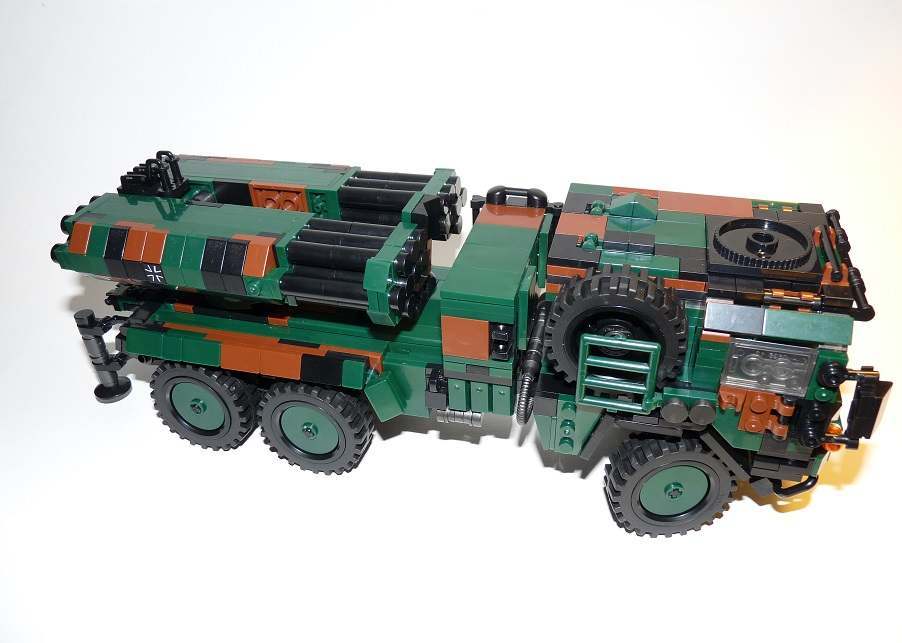 More Bricks - LARS 2 - TOYS & GAMES - World Militaria Forum