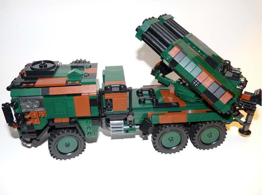 More Bricks - LARS 2 - TOYS & GAMES - World Militaria Forum