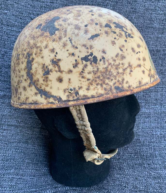 Saudi Arabian HSRAC helmet - MIDDLE EAST - World Militaria Forum