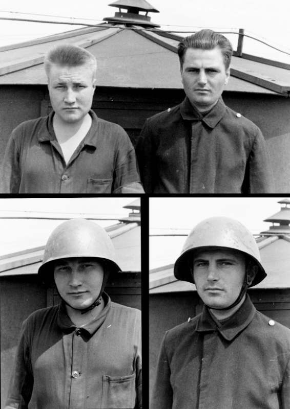 Photo of German Flak Crew w/One Unknown Crewmember - TR PHOTOS ...