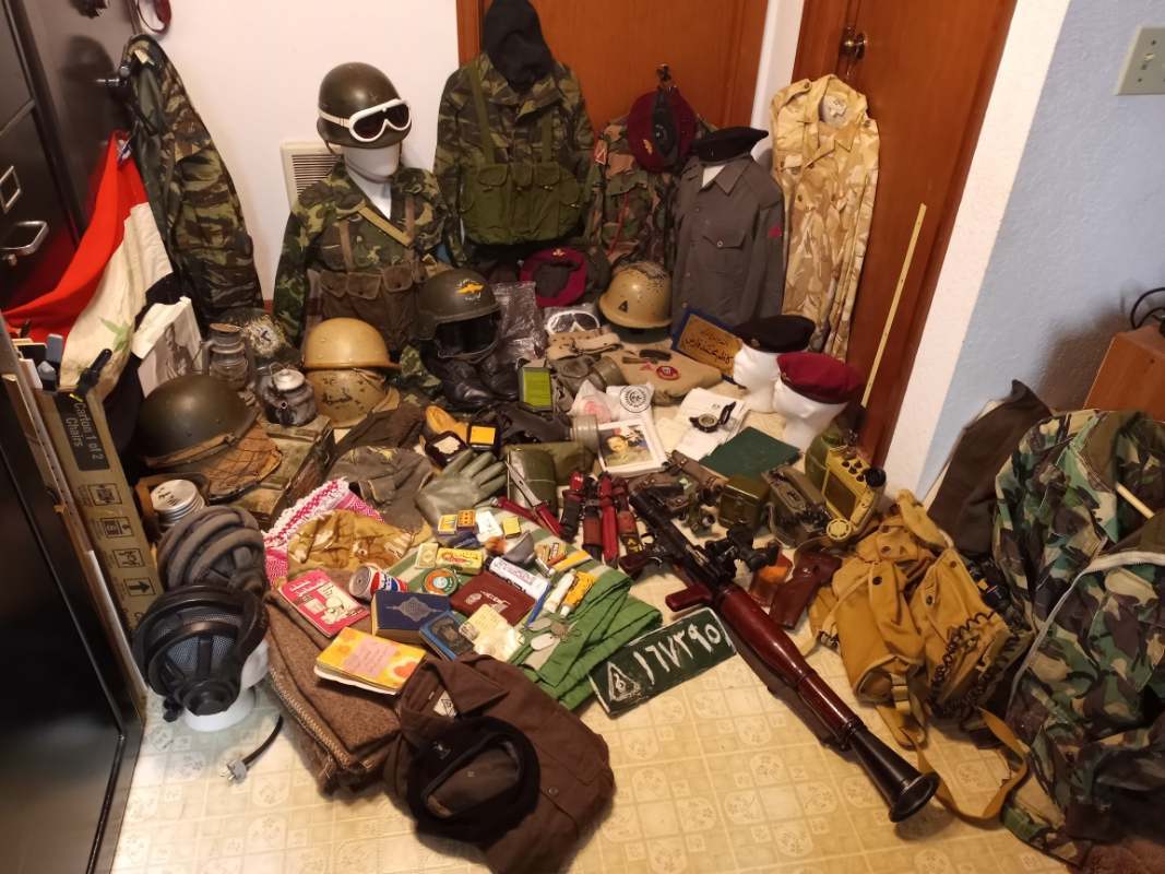 Gulf war Iraqi stuff (most my good stuff in one photo) - DISPLAYS ...