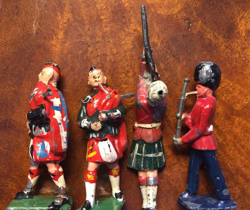 A Toy Soldier's Primer" Britain's Ltd. - TOYS & GAMES - World Militaria ...