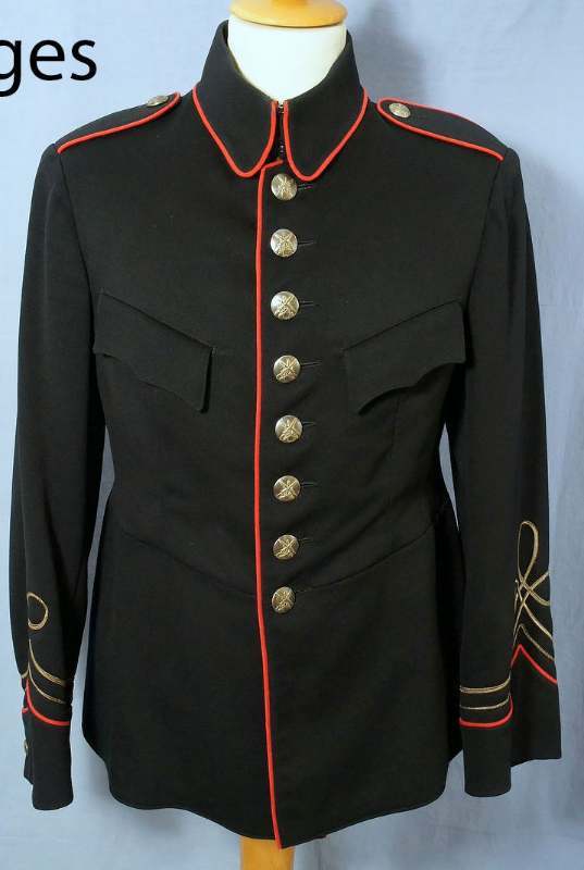 May i have some help identifying this uniform. - CAN YOU IDENTIFY THIS ...