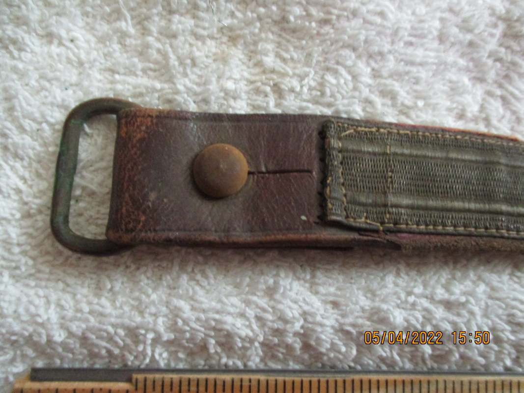 Decorative hanger, Dagger? - CAN YOU IDENTIFY THIS? - World Militaria Forum