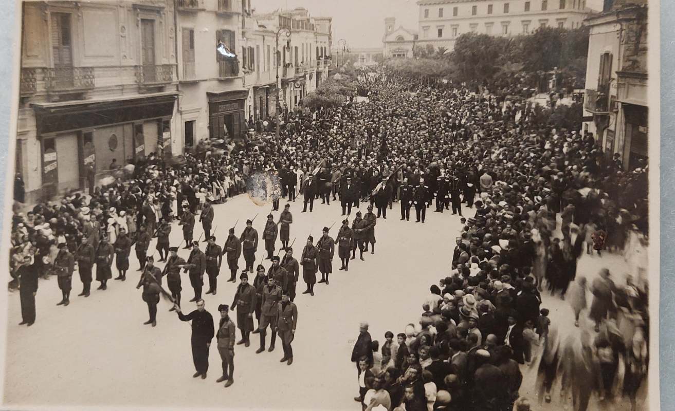 Fascist Italian Photo? - ITALY - World Militaria Forum