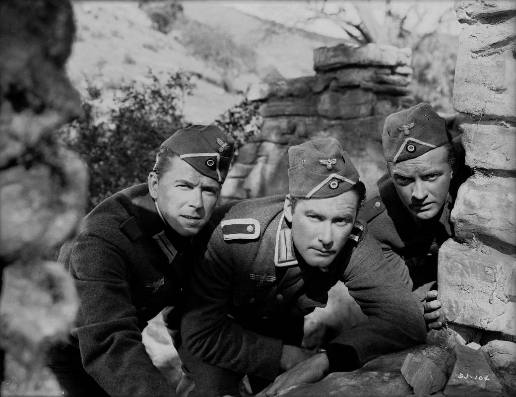 NAME THAT WAR/MILITARY FILM - Page 2 - MOVIE & TV REVIEWS - World ...