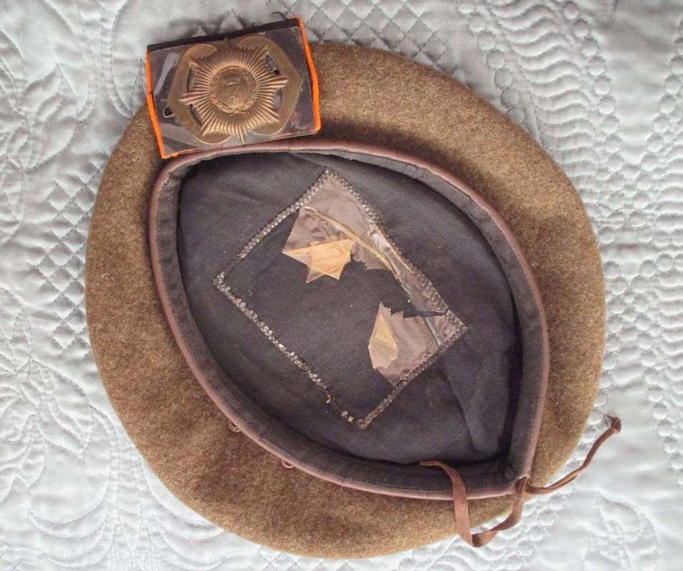 Van Heutsz Regiment beret (Korean War era) - THE NETHERLANDS (Includes ...