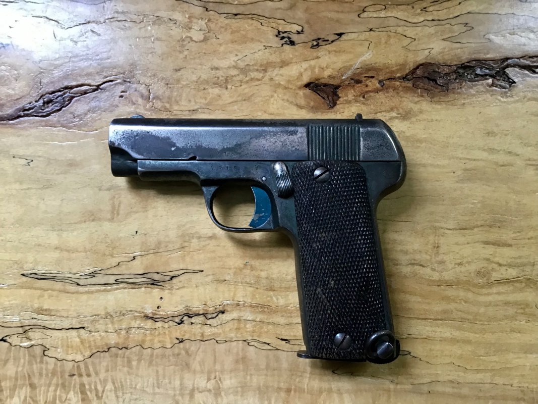 Spanish 'RUBY' Pistol French Army Contract .32 special - FRANCE - World ...