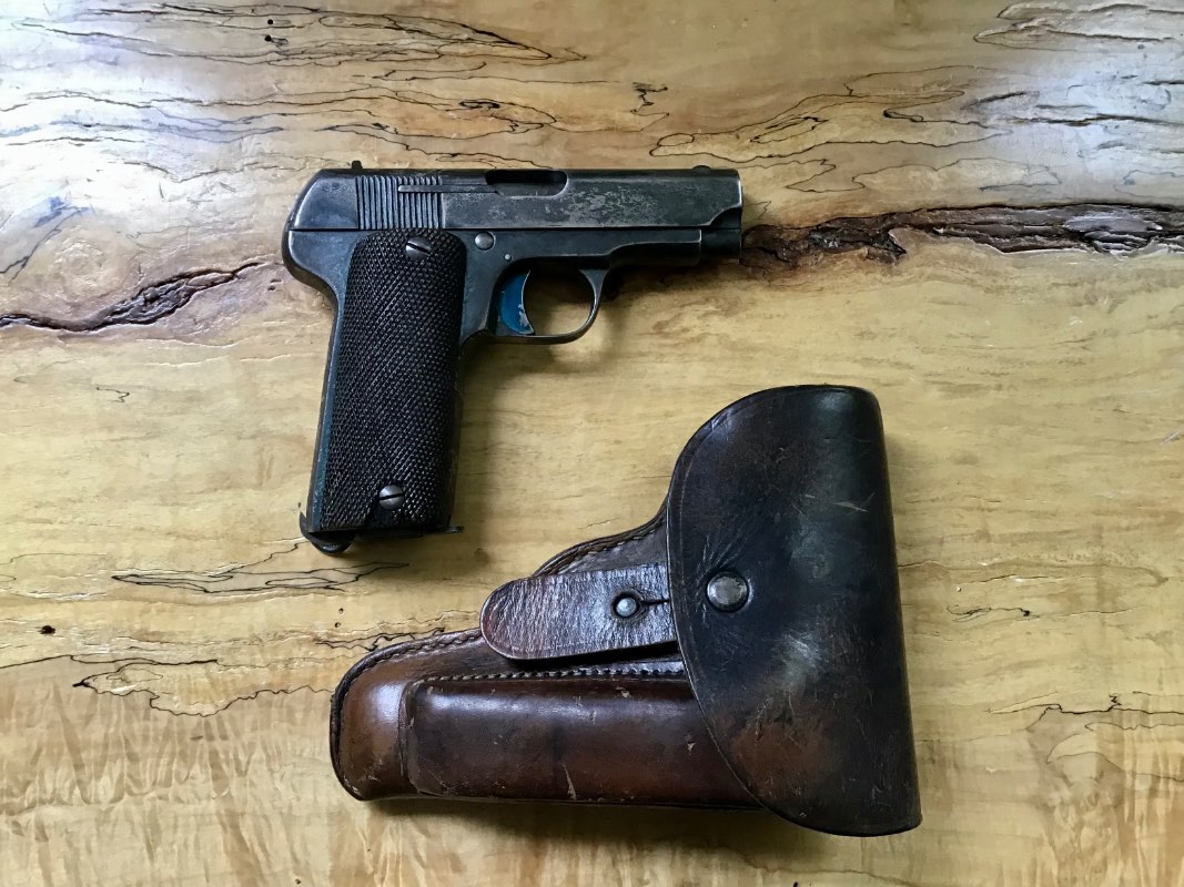 Spanish 'RUBY' Pistol French Army Contract .32 special - FRANCE - World ...