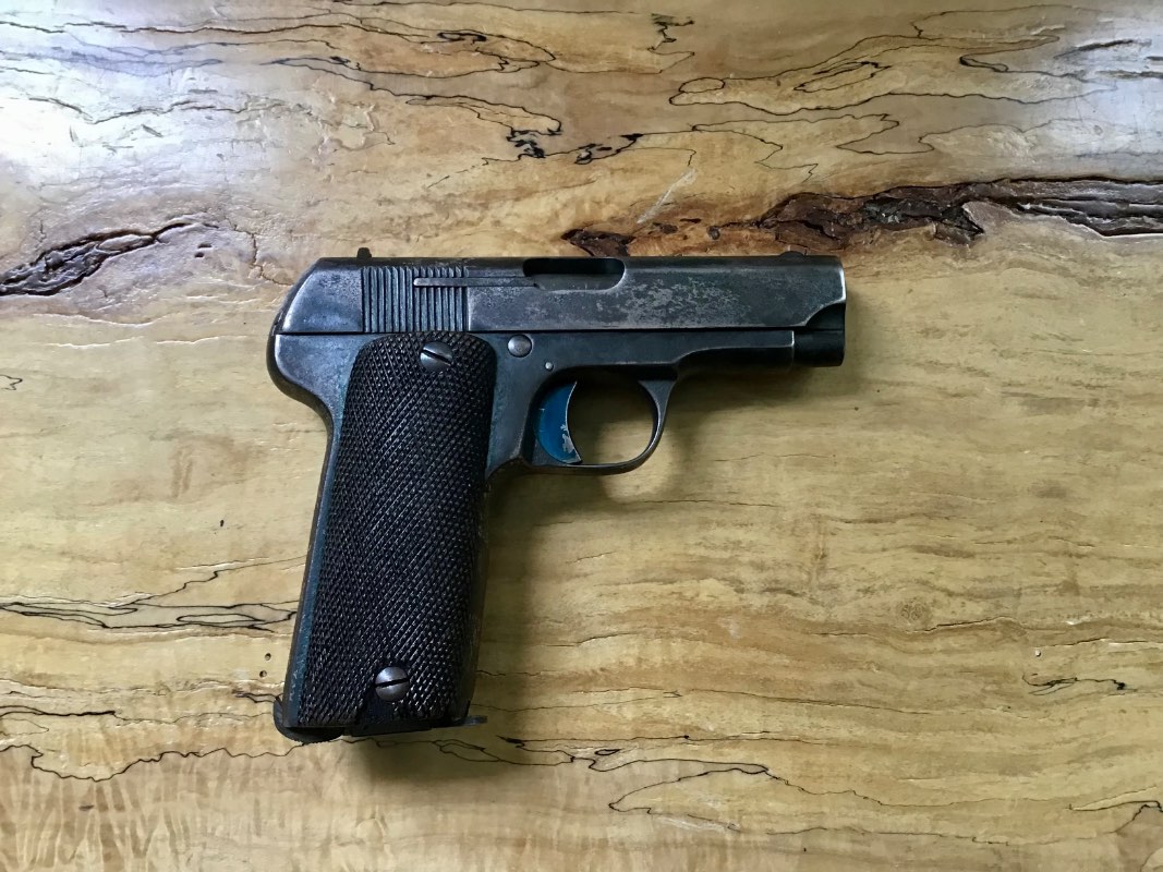 Spanish 'RUBY' Pistol French Army Contract .32 special - FRANCE - World ...
