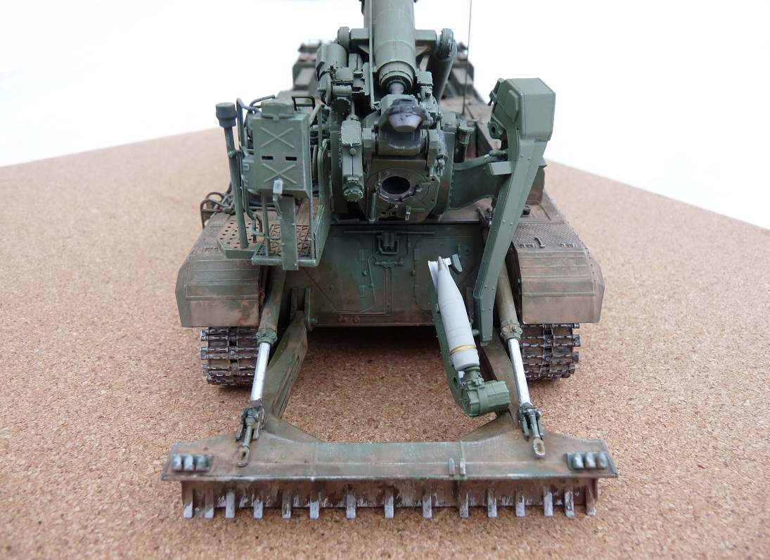 203 mm Self-Propelled Gun 2S7 ´PION´ - MODELING - World Militaria Forum