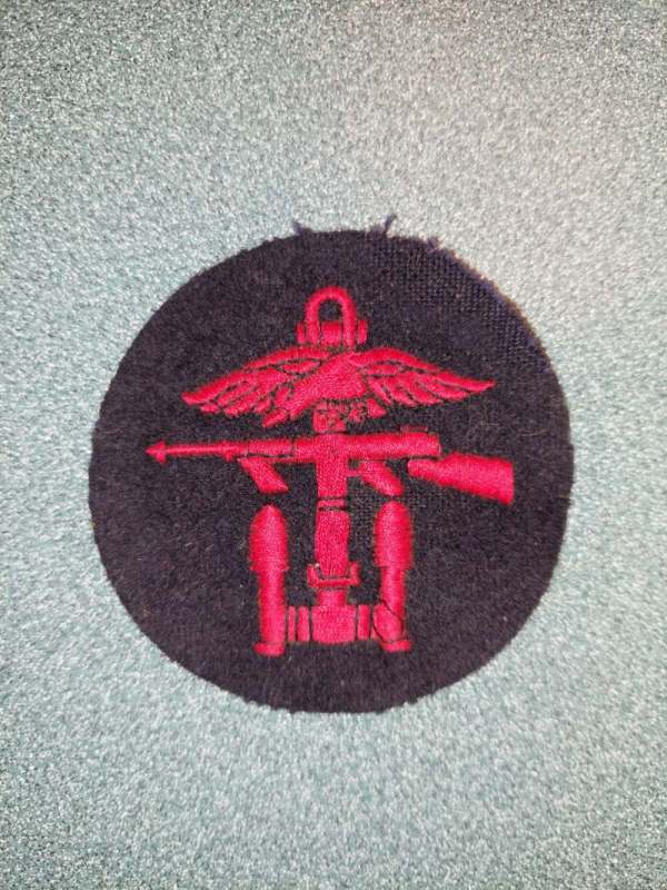 Identifying Reproduction British Commando SSIs - Uniforms, Insignia ...