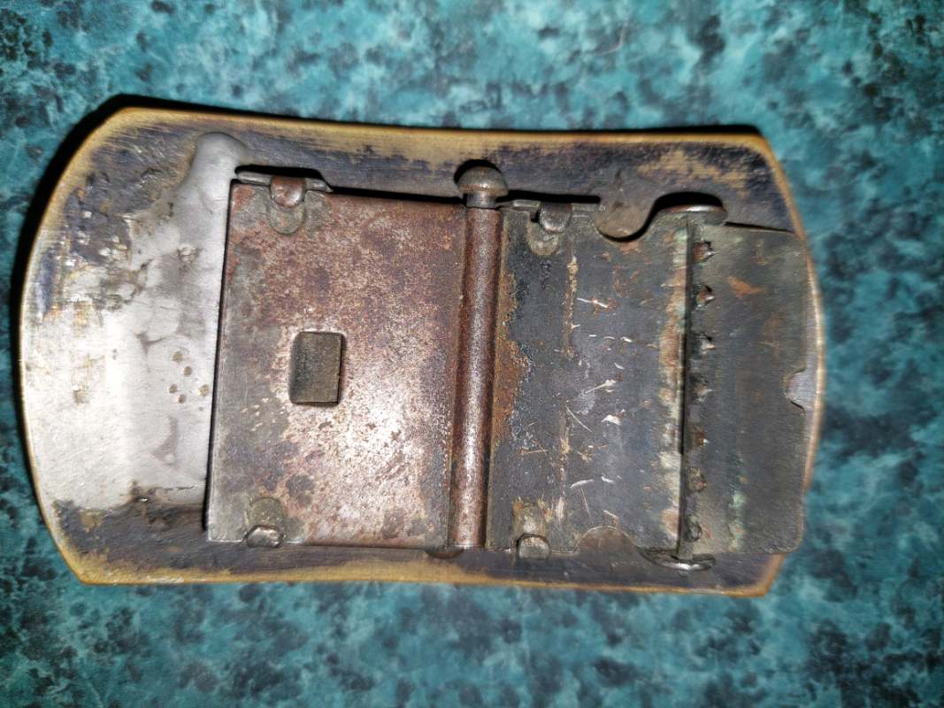 Japanese Navy Insignia On GI Made Buckle - JPN MISC MILITARIA - World ...
