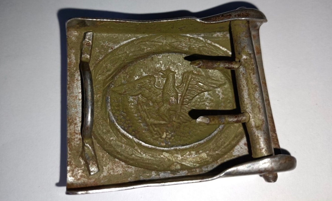 Identify WW2 German Buckle? = REPRO - TR BELT BUCKLES - World Militaria ...