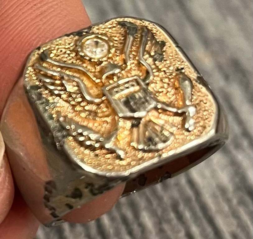 Ring from ww2? - NEW MEMBER INTRODUCTIONS - World Militaria Forum