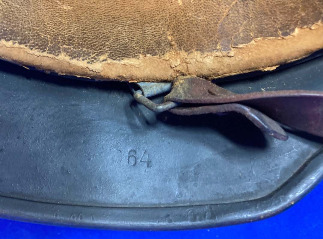 WW2 bring back Captured M40 SS Helmet - TR HELMETS - World Militaria Forum