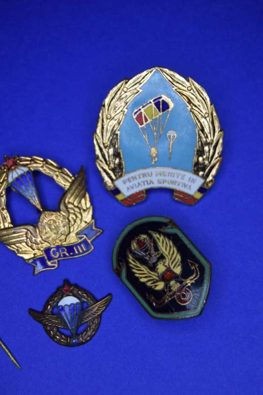 Romania Parachute Badge - OTHER NATIONS OF EUROPE - World Militaria Forum