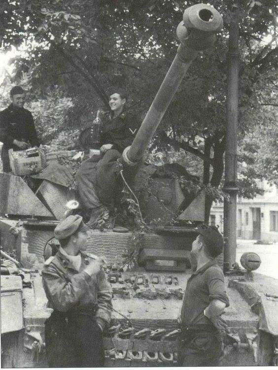Interesting Panzer 4 crewman tank jacket - TR PHOTOS & EPHEMERA - World ...