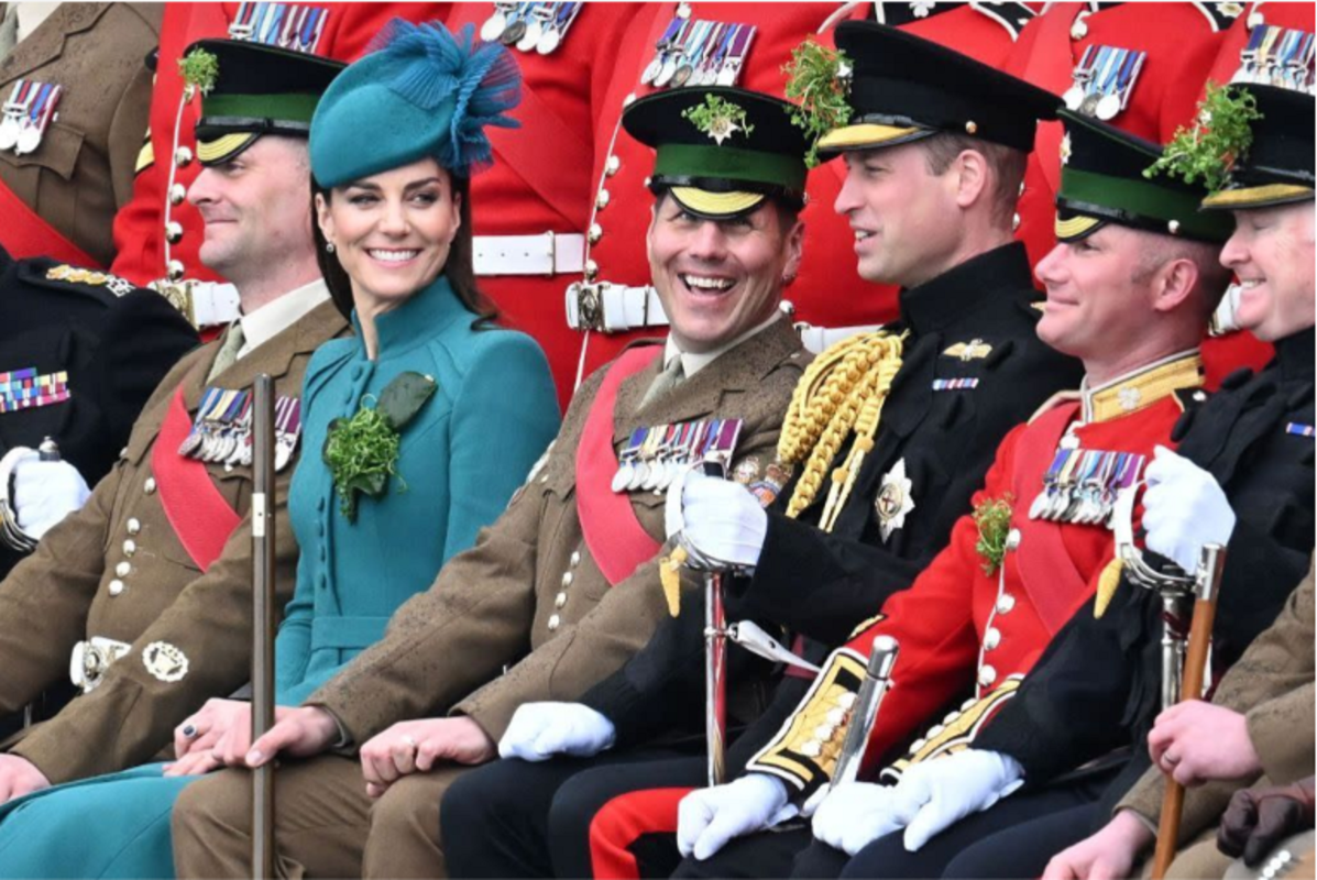 Military Related Photos Of EIIR, as Princess and Queen. - Page 2 - The ...