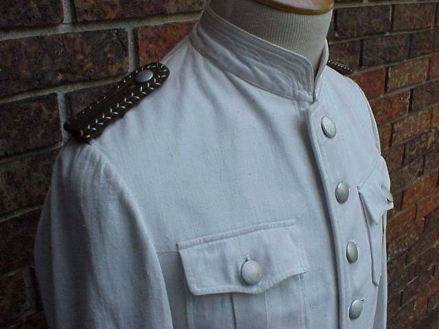 White Summer Police Tunic - TR UNIFORMS - World Militaria Forum