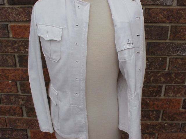 White Summer Police Tunic - TR UNIFORMS - World Militaria Forum