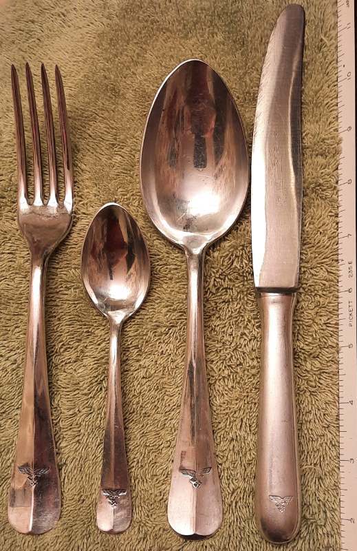 Luftwaffe aluminum eating utensils - TR EDGED WEAPONS - World Militaria ...