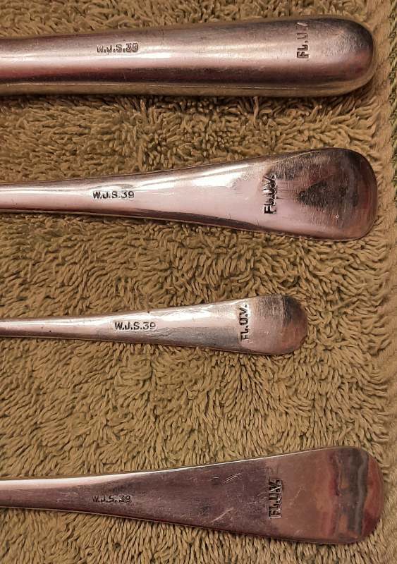 Luftwaffe aluminum eating utensils - TR EDGED WEAPONS - World Militaria ...