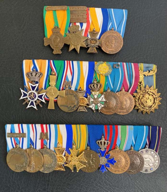 Dutch orders, medals, decorations and medalsets - Page 3 - THE ...