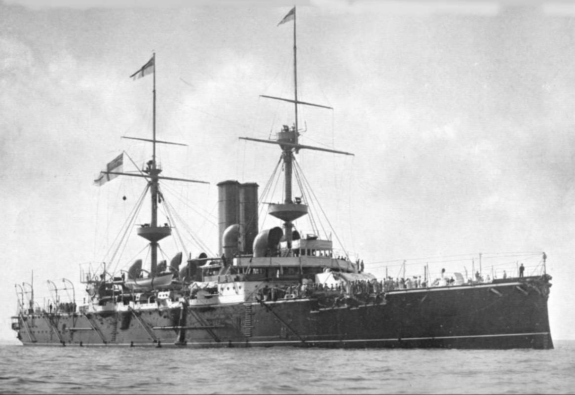 Small Group to a Stoker from the HMS Barfleur - Uniforms, Insignia ...