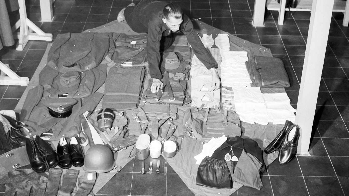 General Photos Topic For 1950 to Todays Bw, Please Add Yours Here ...