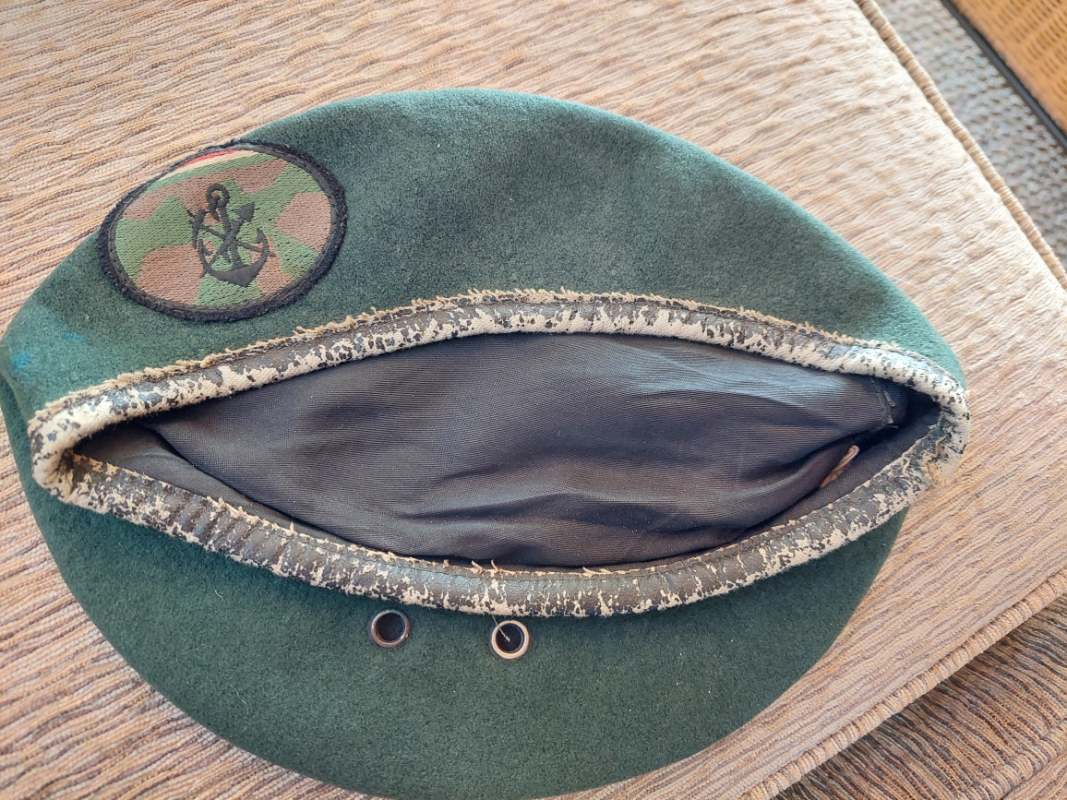 ID´d: Hungarian Army Engineer Beret - OTHER NATIONS OF EUROPE - World ...