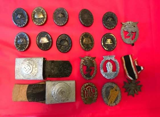 German WW2 insignia brought back by US veteran - TR BADGES & INSIGNIA ...