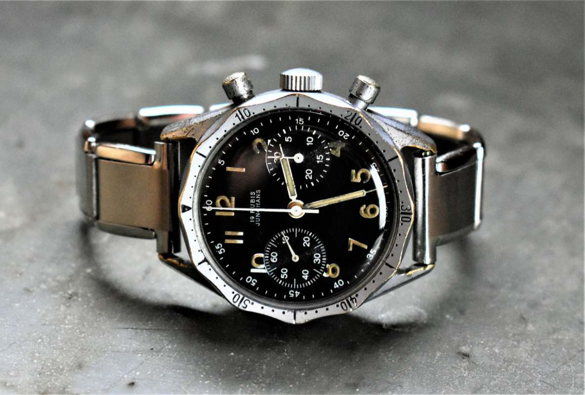 German Airforce issued Junghans Bund - BUNDESWEHR FIELD & PERSONAL ...